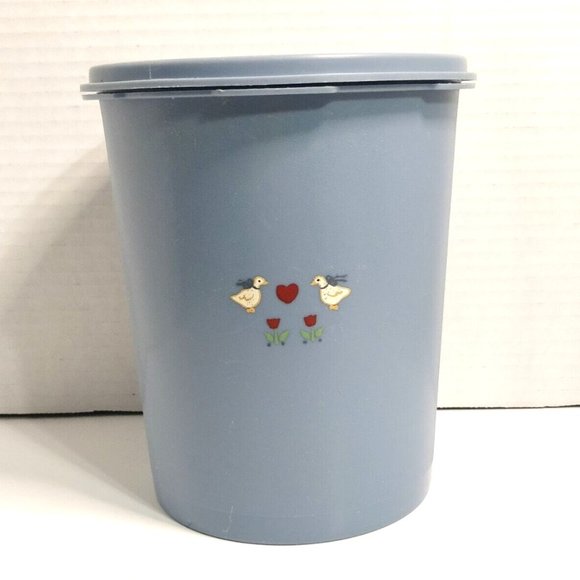 Tupperware | Kitchen | Vintage Tupperware Canister Geese Blue Hearts ...